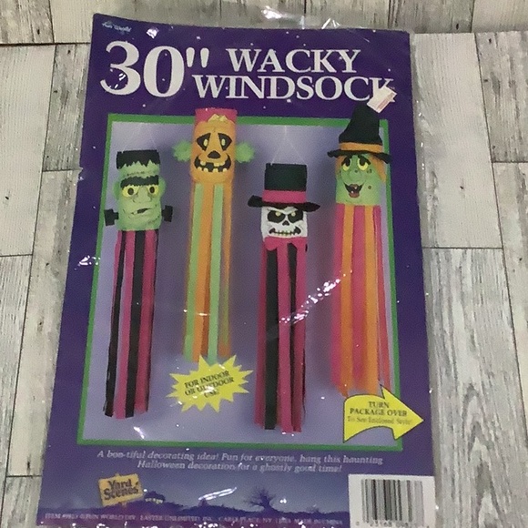 Fun World | Holiday | Vintage 995 3 Wacky Windsock Scary Skeleton ...
